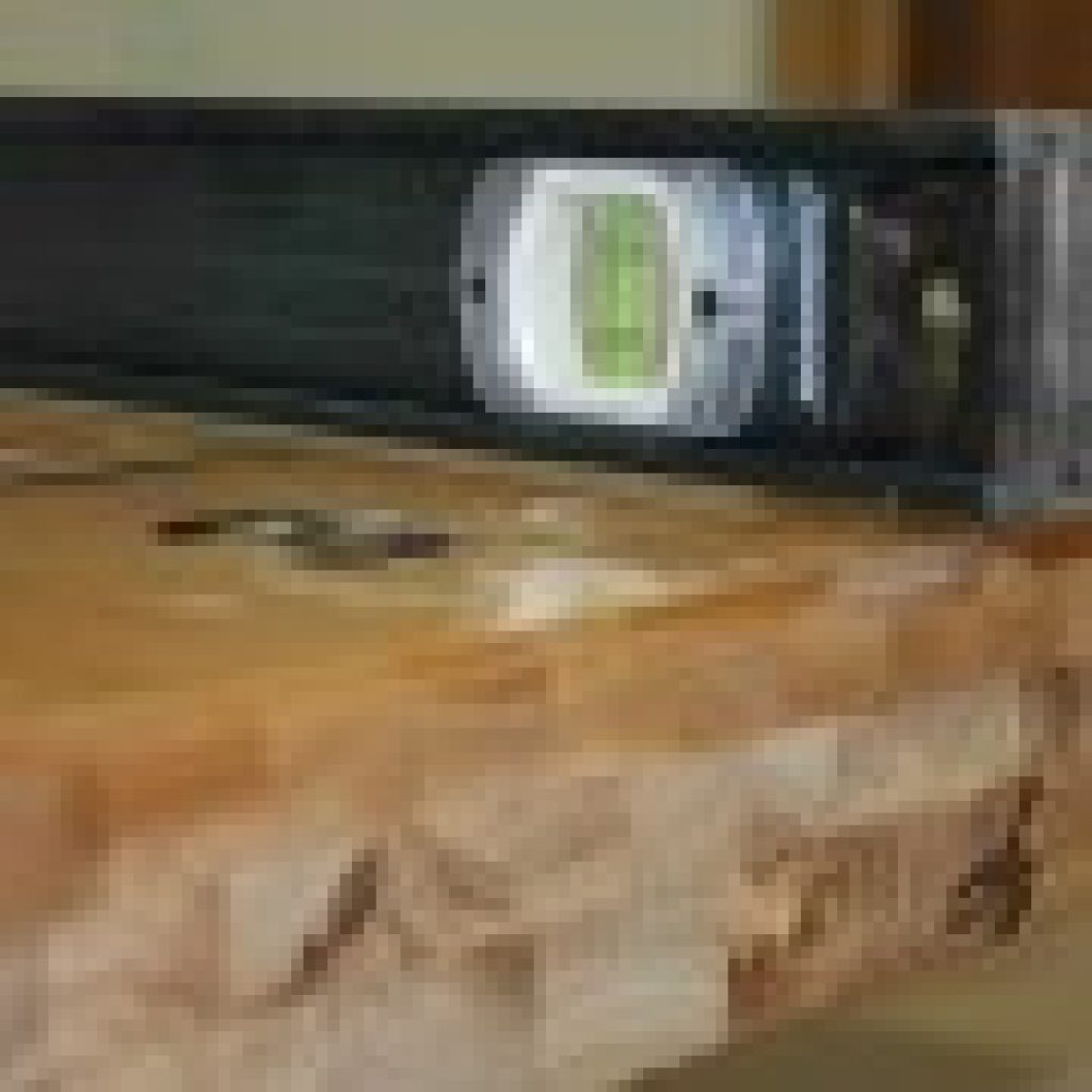 What Is a 3 Ply Laminated Strain-Isolating Shuffleboard Construction ...